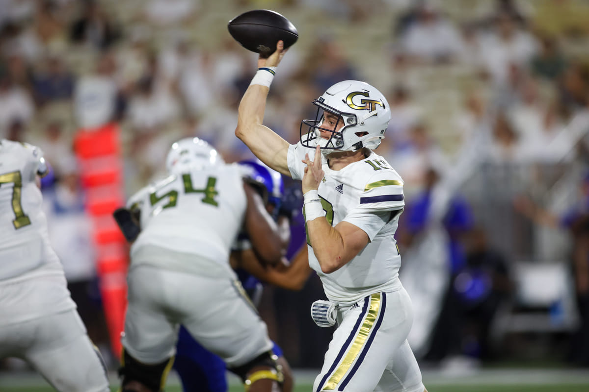 5 College football teams that are likely to drop out of AP Top 25 poll ...