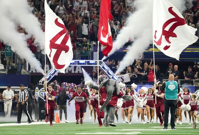 Inside Alabama’s $288 million state-of-the-art athletics facility in ...