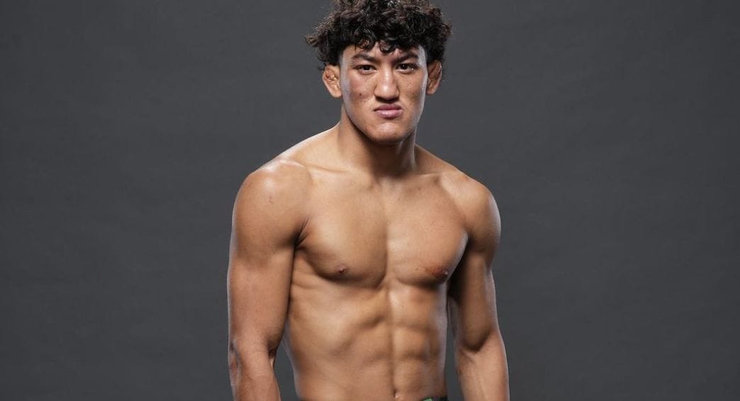 What is Raul Rosas Jr.’s record?