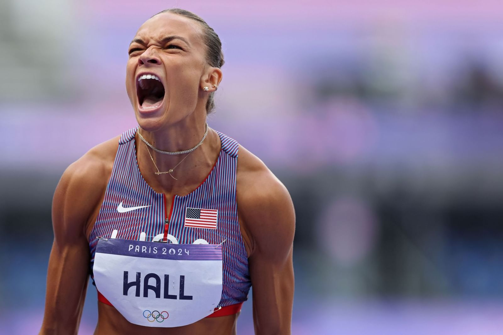 Who are Anna Hall’s parents? Age, nationality, & more.