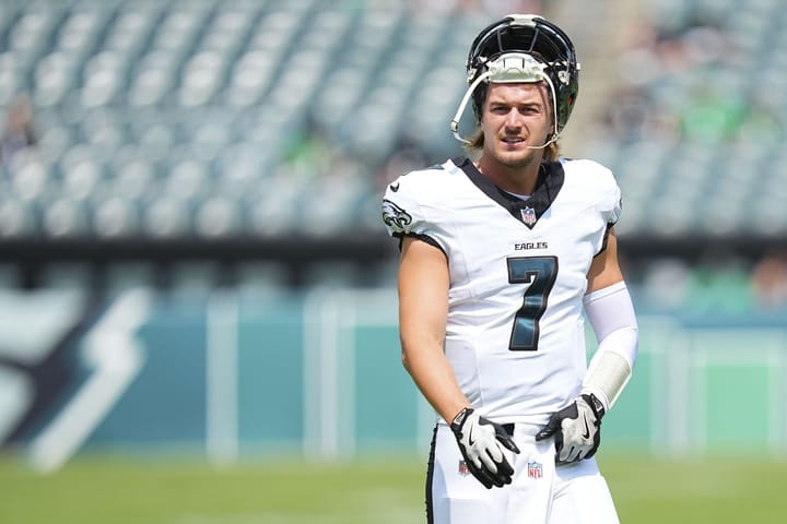 Kenny Pickett’s Contract Breakdown, Salary Cap Details, Bonuses, Terms ...