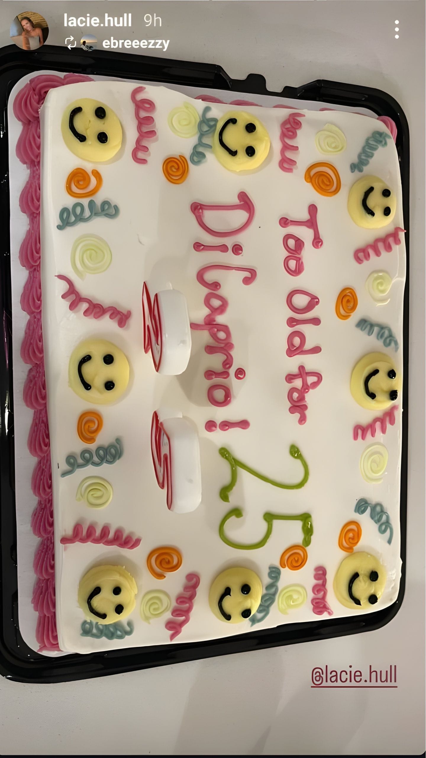 In Photos: Lexie Hull's twin sister Lacie Hull "too old for Leonardo ...