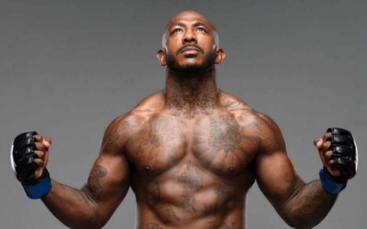 What is Khalil Rountree's UFC record?