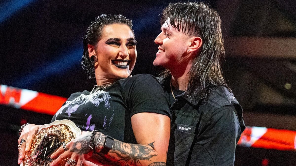 Are Dominik Mysterio and Rhea Ripley together?