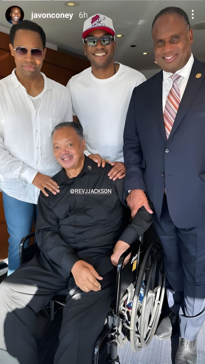 In Photos: Michael Jordan's ex-wife Juanita Vanoy dons stylish all ...