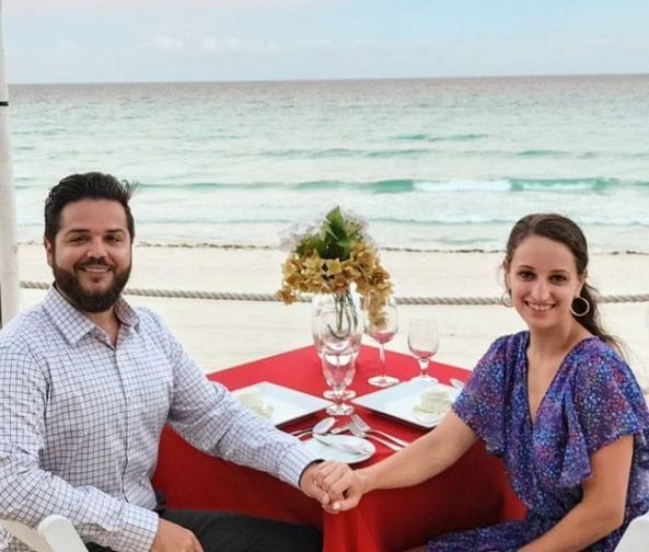 Who is logdotzip’s Girlfriend, Jessi Clark?