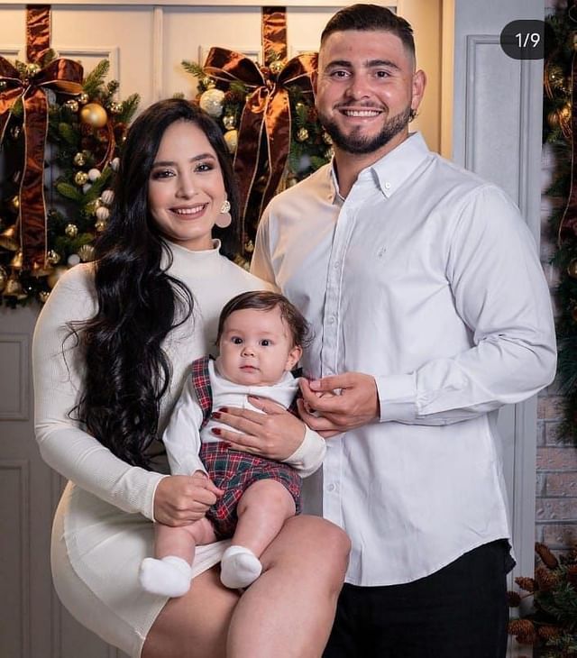 Who is the wife of Wilyer Abreu ? Meet Kelly Valera