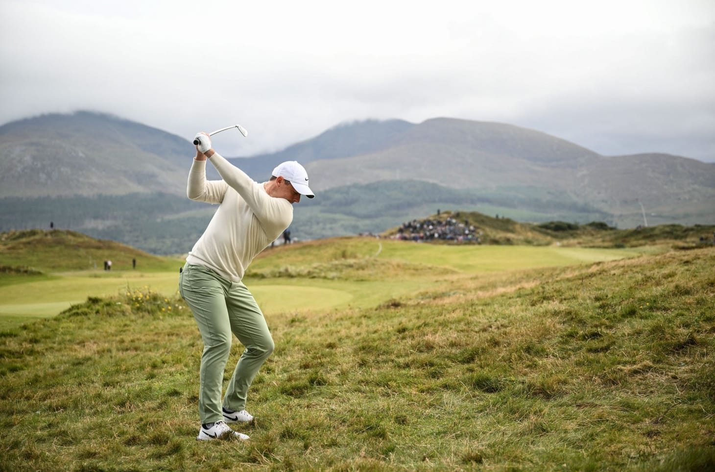 WATCH: Rory McIlroy eagles at the Irish Open to climb to T1