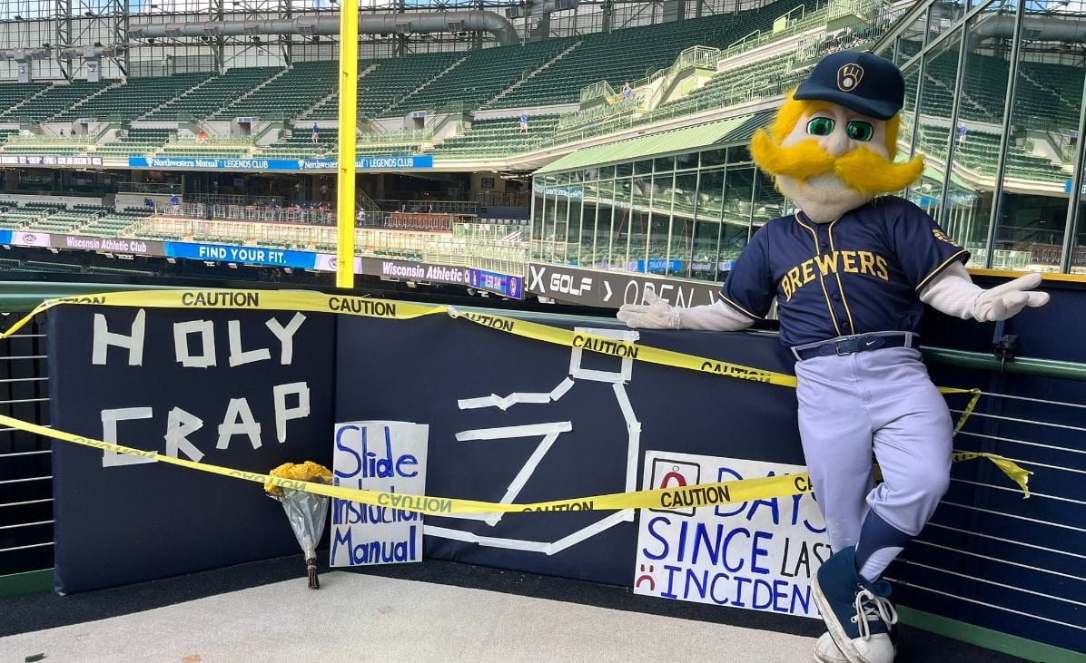 Who is the mascot for the Milwaukee Brewers?