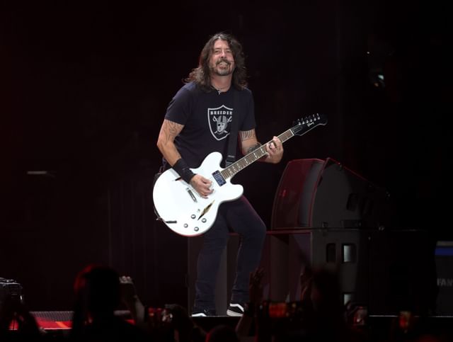 "This makes me so sad for his daughters"— Internet reacts as Dave Grohl ...