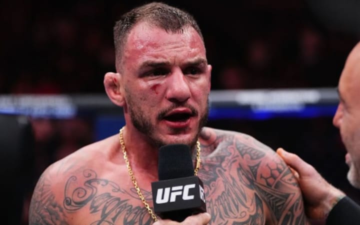 What is Renato Moicano record?