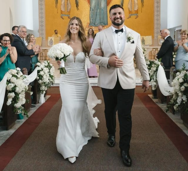 Who is Sabrina Ionescu's Husband, Hroniss Grasu?