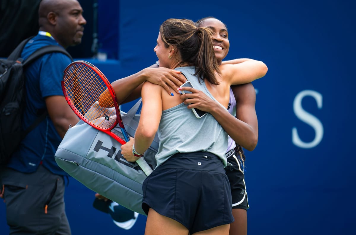 Coco Gauff enjoys presence of UConn stars Paige Bueckers & Azzi Fudd in ...