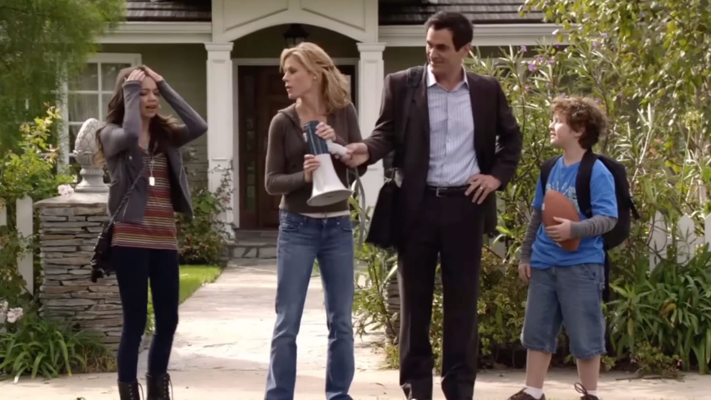 7 sitcoms to watch if you like ‘Modern Family’