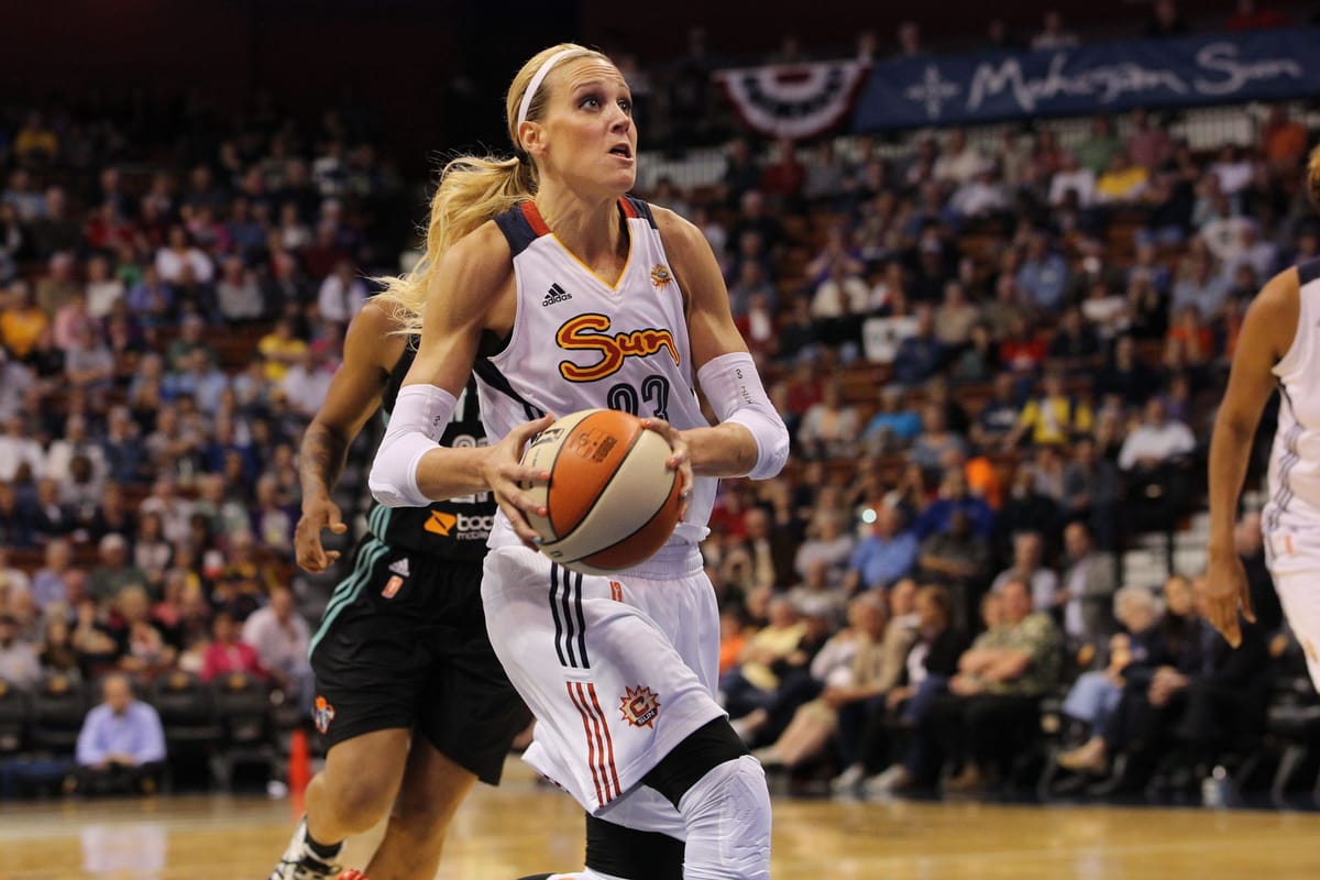 5 players with most 3-pointers made in WNBA Playoffs history