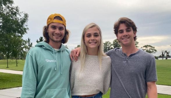 Who is Chase Stokes‘ Siblings?