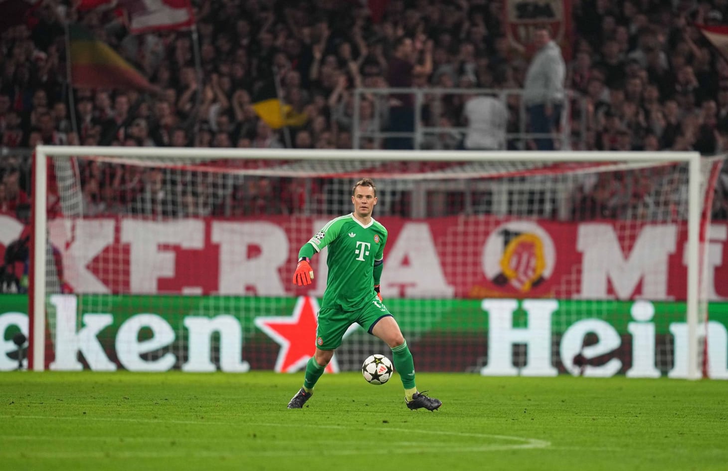 Manuel Neuer vs Marc Andre Ter Stegen: Who is the better GK in EA FC 25?