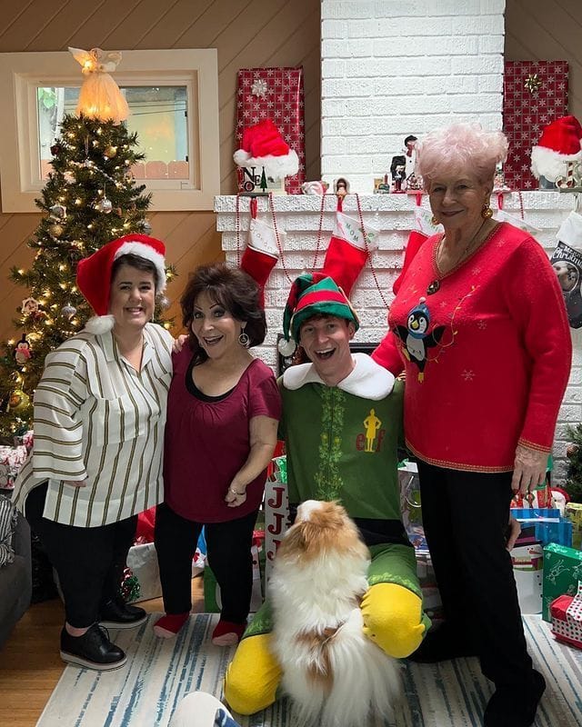 Who are Peet Montzingo’s siblings,Jennifer and Andrew?