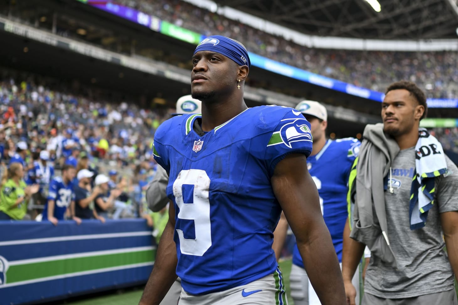 Is Kenneth Walker playing today? Latest on Seahawks RB's status for ...