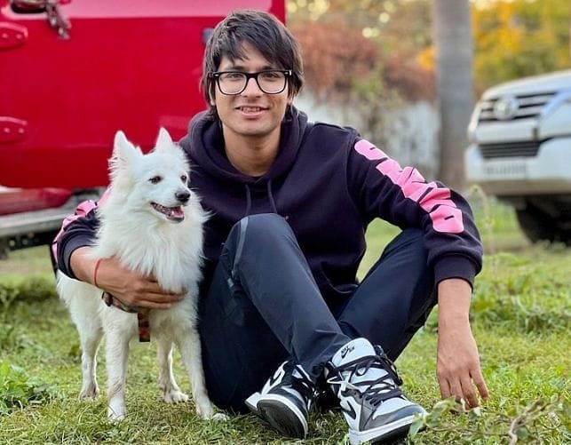 How much is Sourav Joshi’s Net Worth as of 2024?