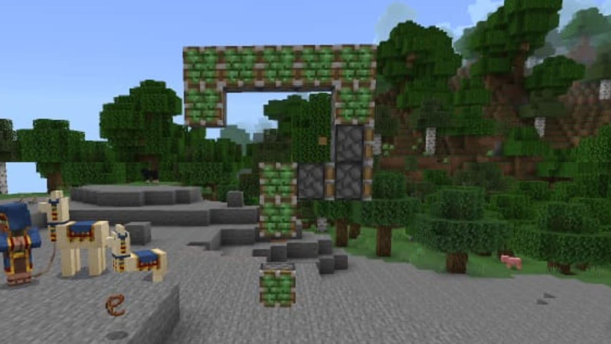 How to make sticky piston in Minecraft? Explained