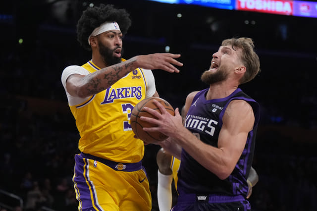 Sacramento Kings vs LA Lakers Starting Lineups and Depth Charts for Oct ...