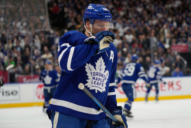 "Why didn't he cross check him in the throat then?": NHL fans react as ...