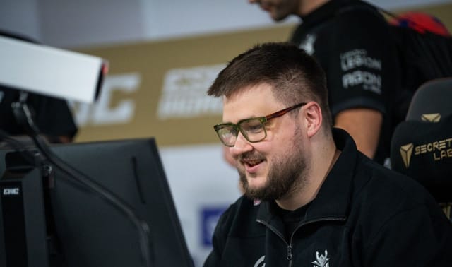 Snax's CS2 settings (2024): Crosshair, configuration, keybinds ...