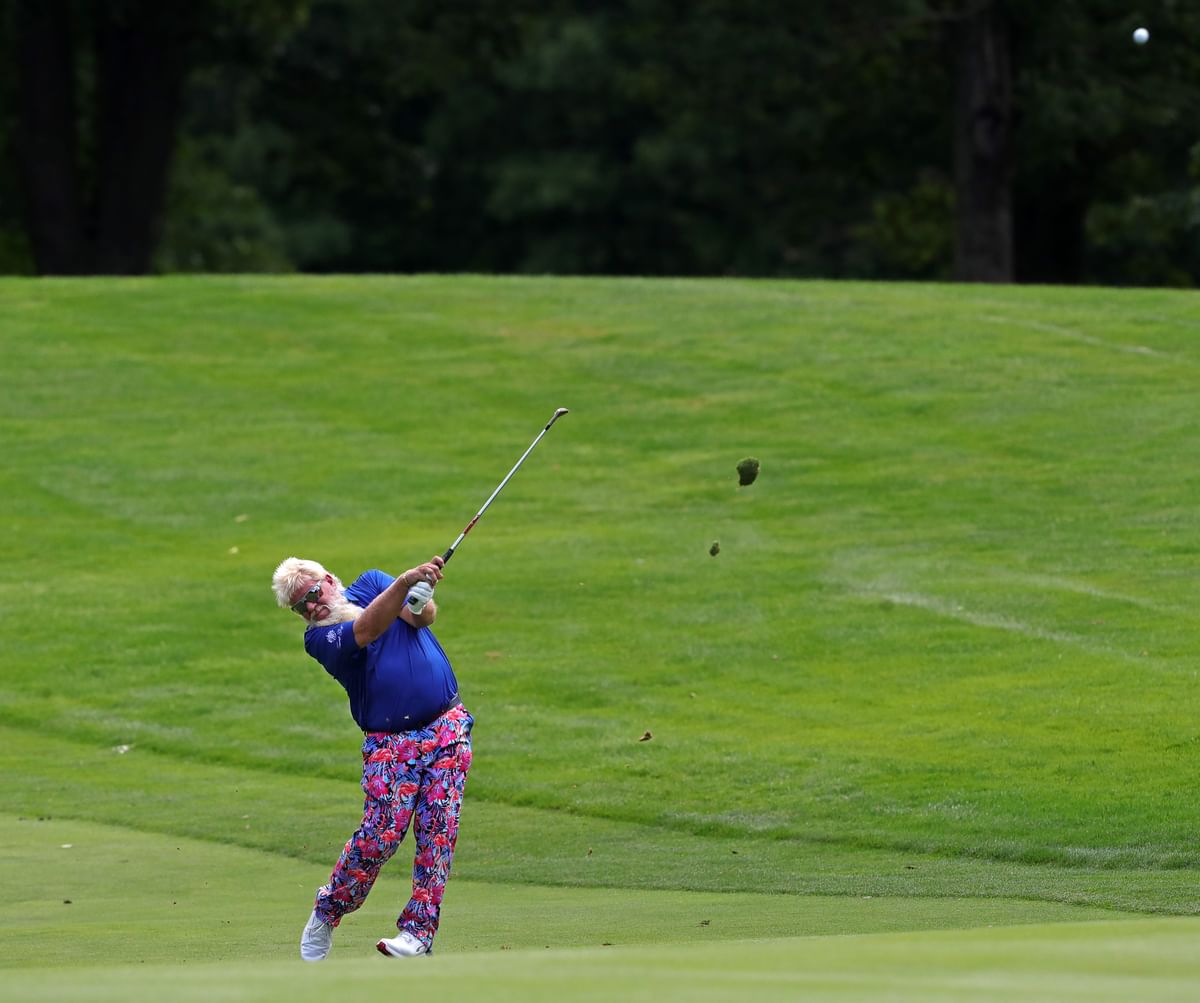 John Daly organizes a golf tournament for charity