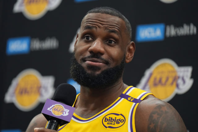 LeBron James questions Lakers' seemingly bizarre decision ahead of ...