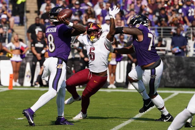 WATCH: Massive fight breaks out during Ravens-Commanders game as ...