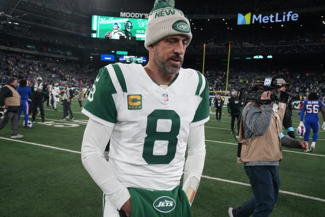 Boomer Esiason calls out Aaron Rodgers for throwing teammate Mike ...