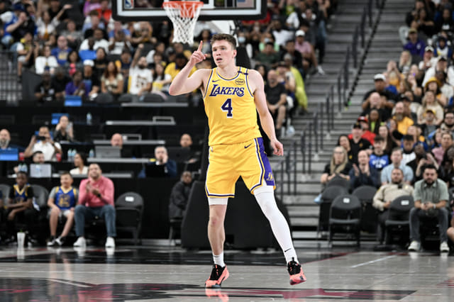 Dalton Knecht Stats Tonight: Lakers rookie wreaks havoc in preseason showdown vs Kevin Durant's ...