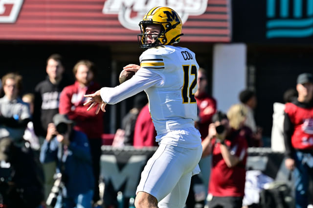 Brady Cook injury: What happened to Missouri QB during matchup against ...