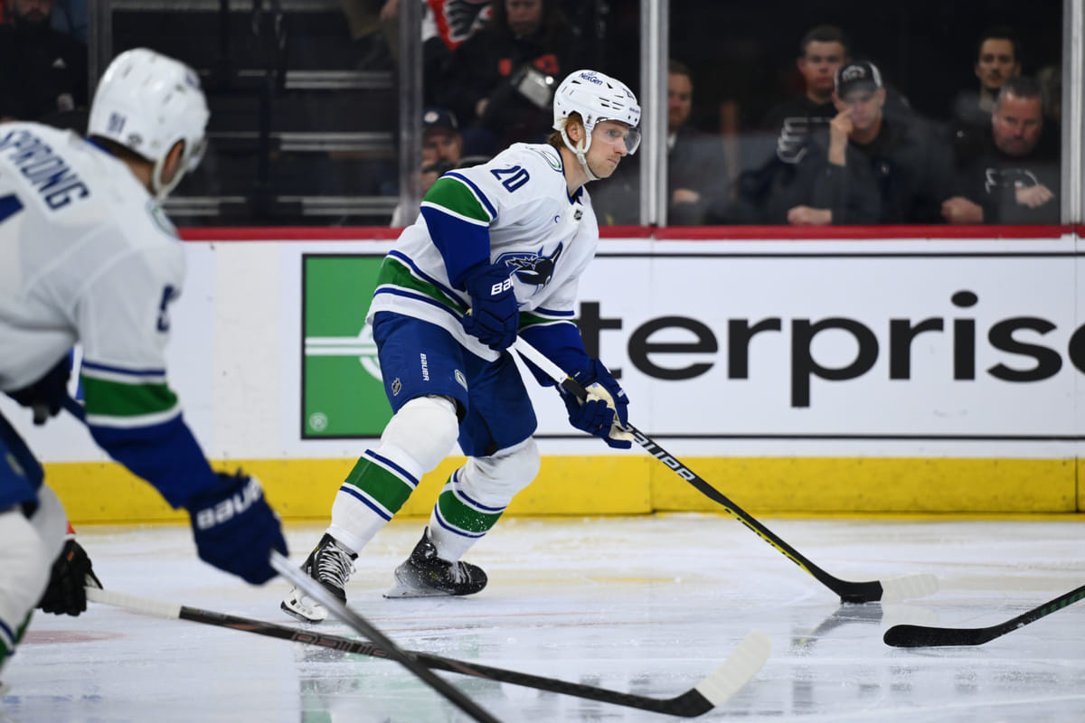Vancouver Canucks vs Chicago Blackhawks: Live streaming options, where ...