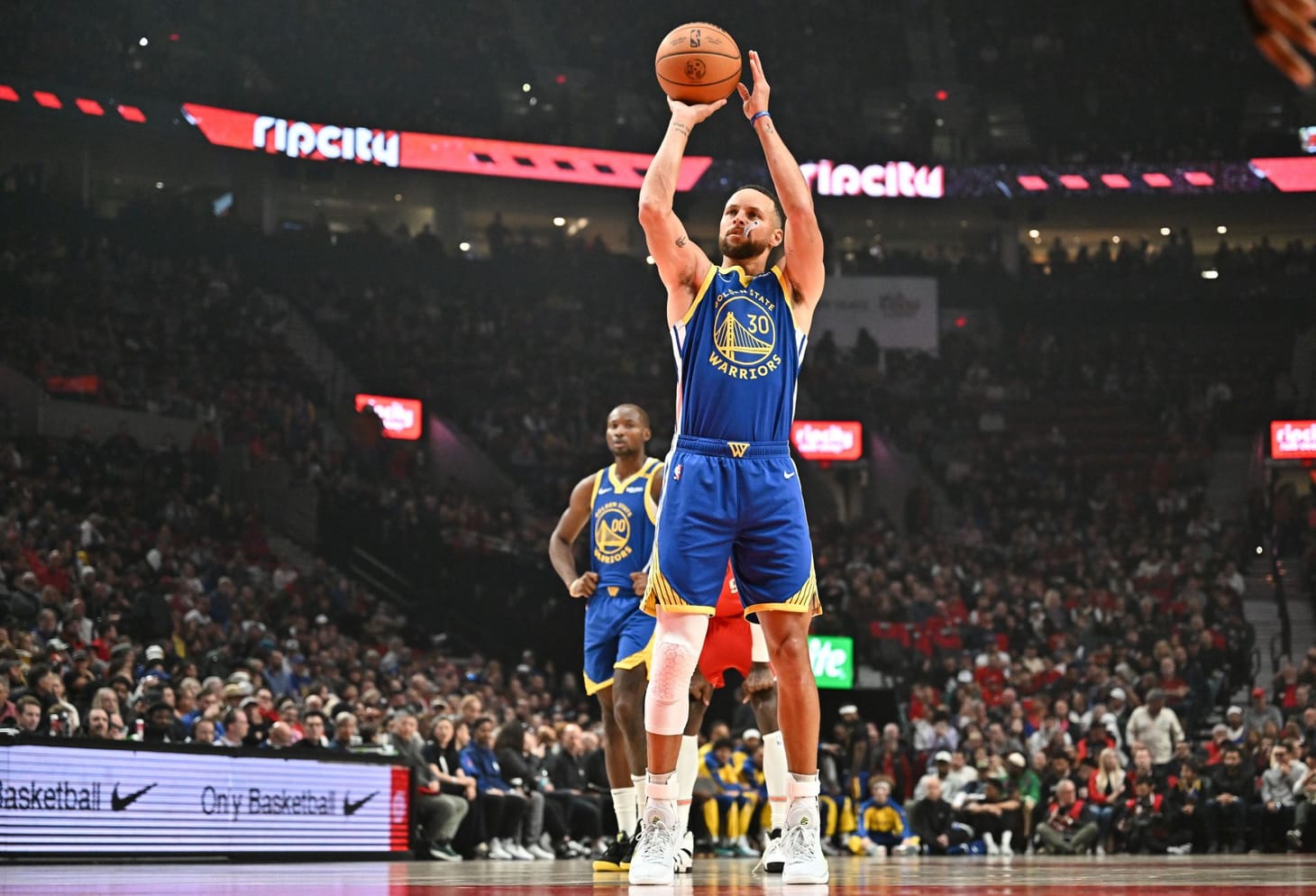 How many 3s has Steph Curry made?