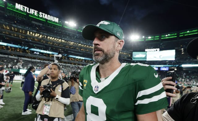 NFL analyst paints very different picture of Aaron Rodgers despite Jets ...