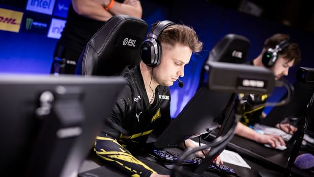 iM's CS2 settings (2024): Crosshair, configuration, keybinds ...