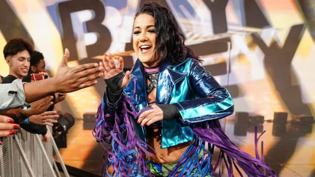 Bayley shows off creative new look ahead of WWE RAW