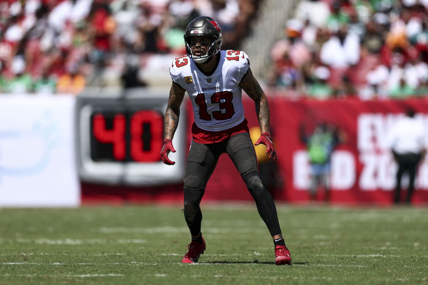Is Mike Evans playing tonight? Latest on Buccaneers WR for TNF clash vs ...