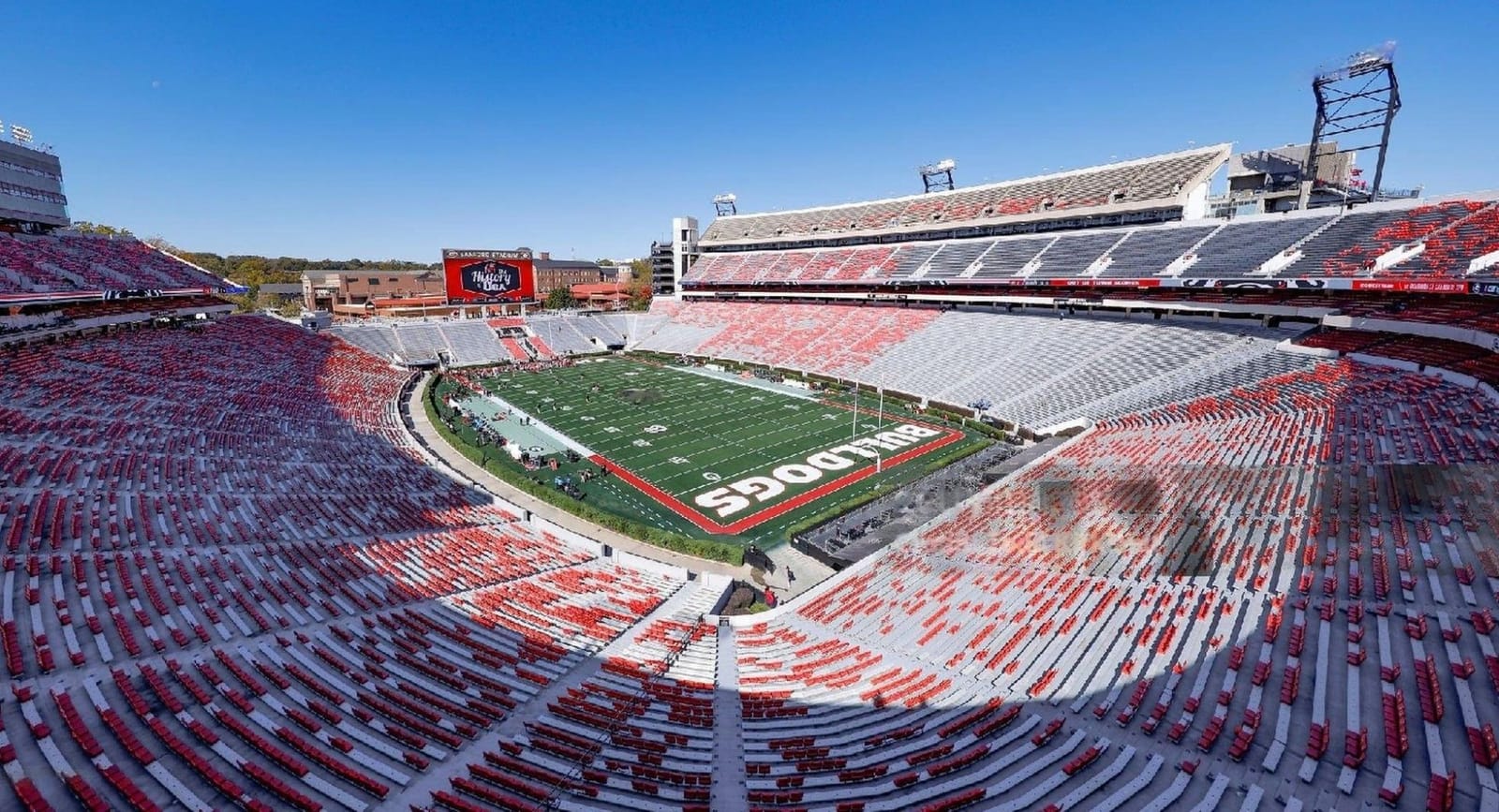 What is Georgia Stadium's Capacity?