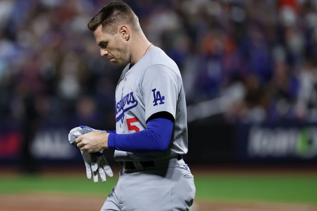 What happened to Freddie Freeman? All you need to know about his ankle ...