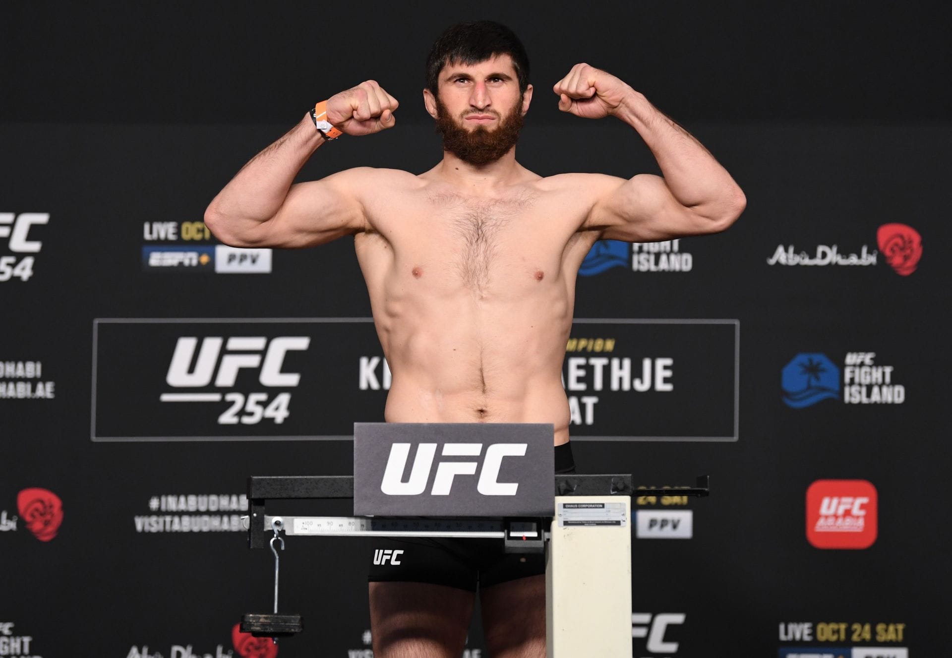 What is Magomed Ankalaev's record?