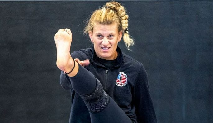Who has Kayla Harrison lost to?