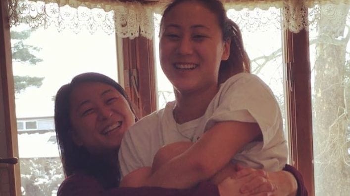 Who are Elizabeth Chang’s brother and sister?