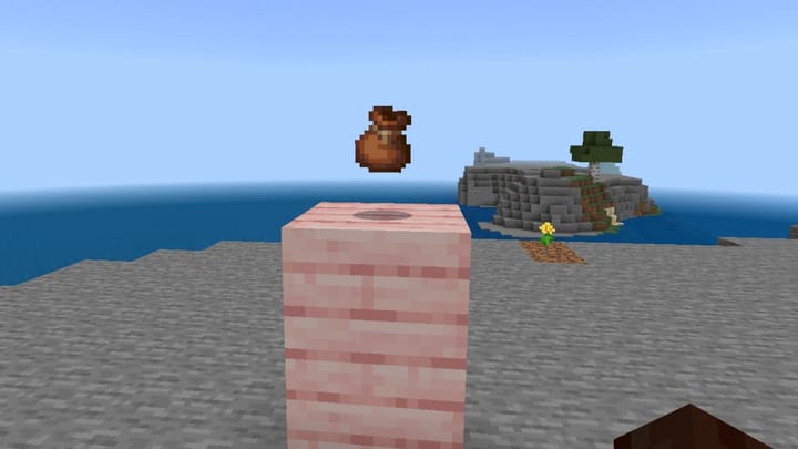 What is a bundle in Minecraft? Explained