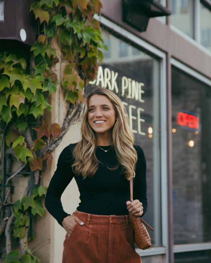 Who is Bo Nix's wife? | Meet Izzy Nix