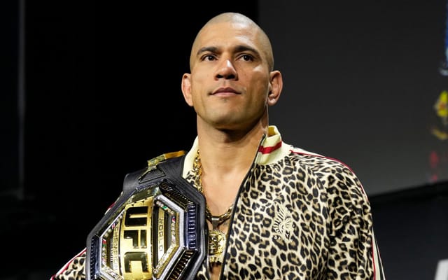 Alex Pereira's The Rock-esque monumental fan appeal stuns former UFC ...