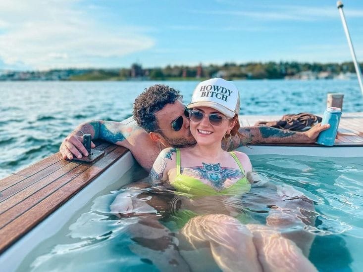 Who is BasicallyIDoWrk’s girlfriend, Kris Mae?