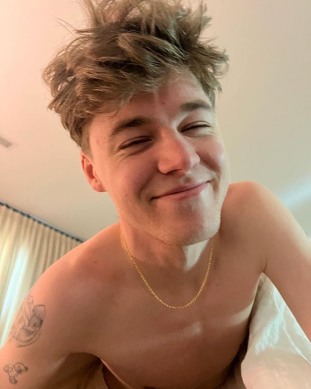 Who is Nick Austin’s sibling, Maddi Austin?